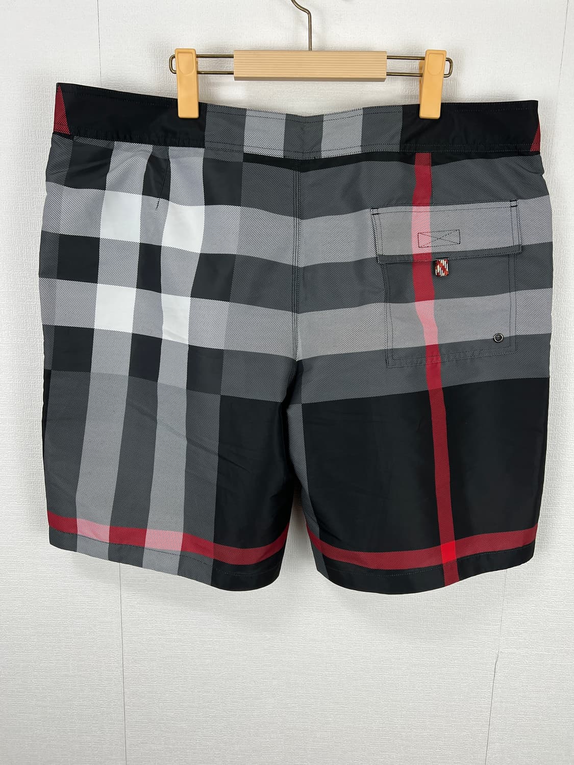 (XXL) 버버리 21FW 브레톤 체크 스윔팬츠 - 후루츠패밀리