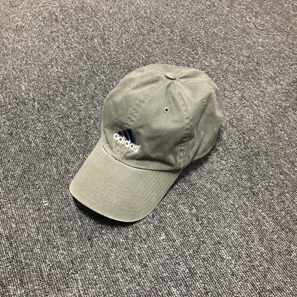 90's 아디다스 Vintage Fade Cap | 후루츠패밀리