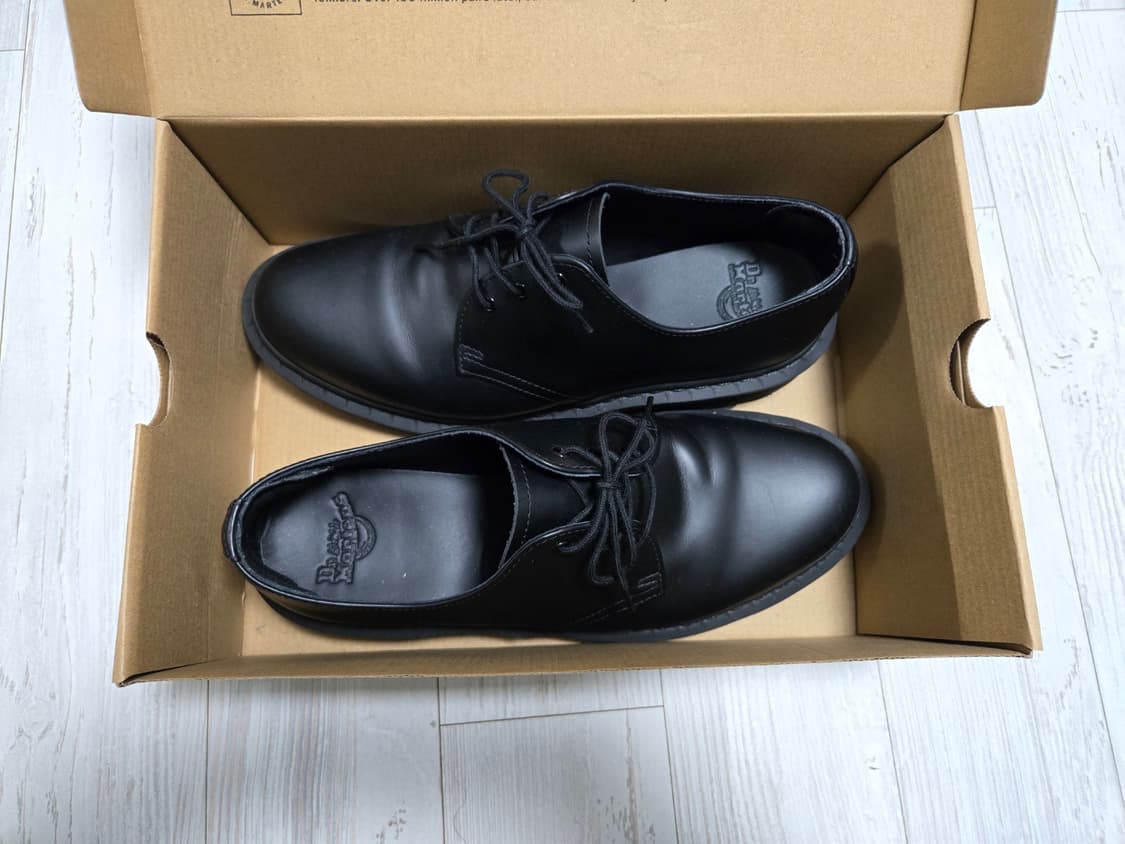 [280] 닥터마틴 1461 3홀 모노 스무스 블랙 | 후루츠패밀리