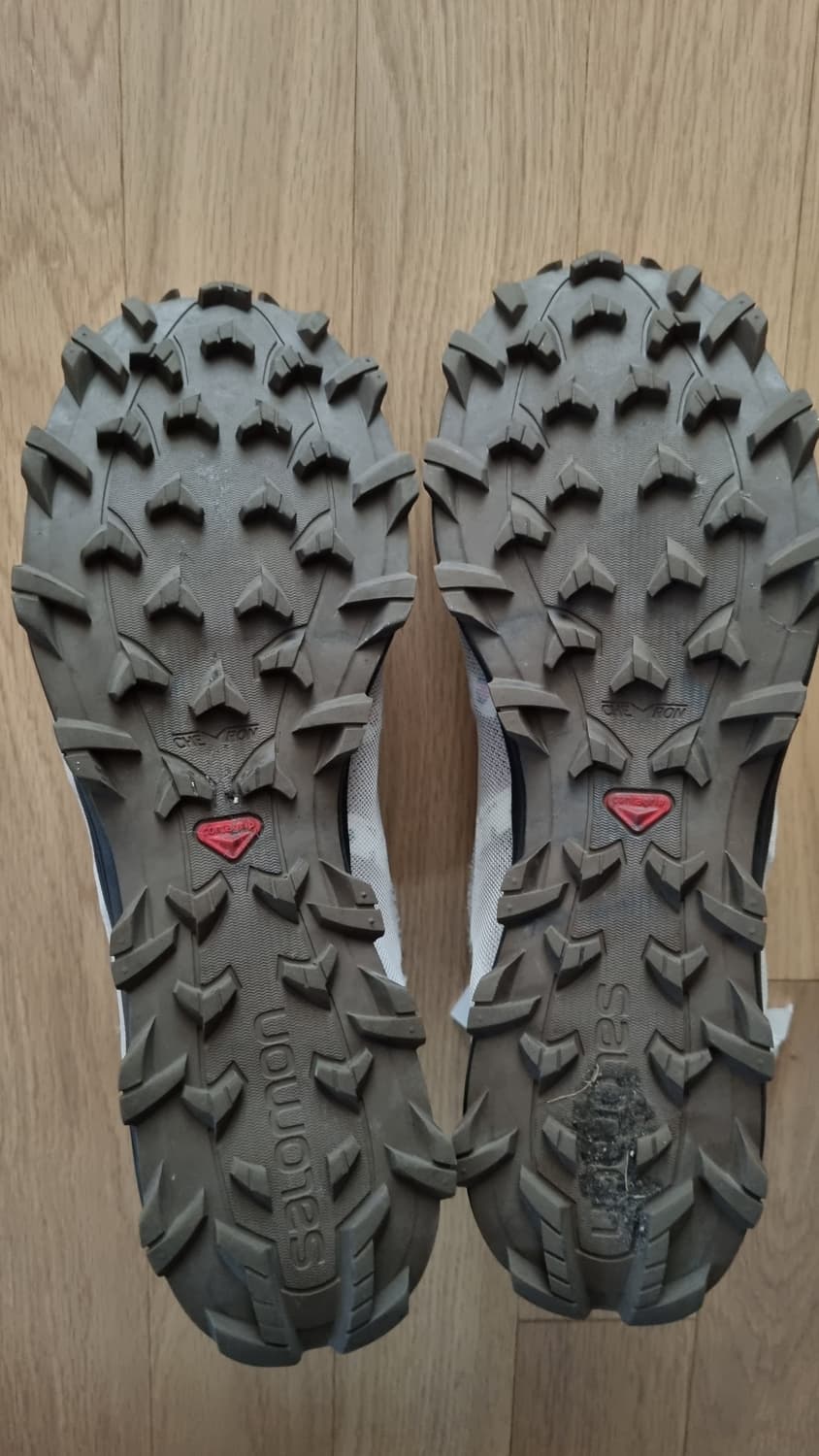 살로몬 브로큰암 테크앰피비안 290 us11 - 후루츠패밀리