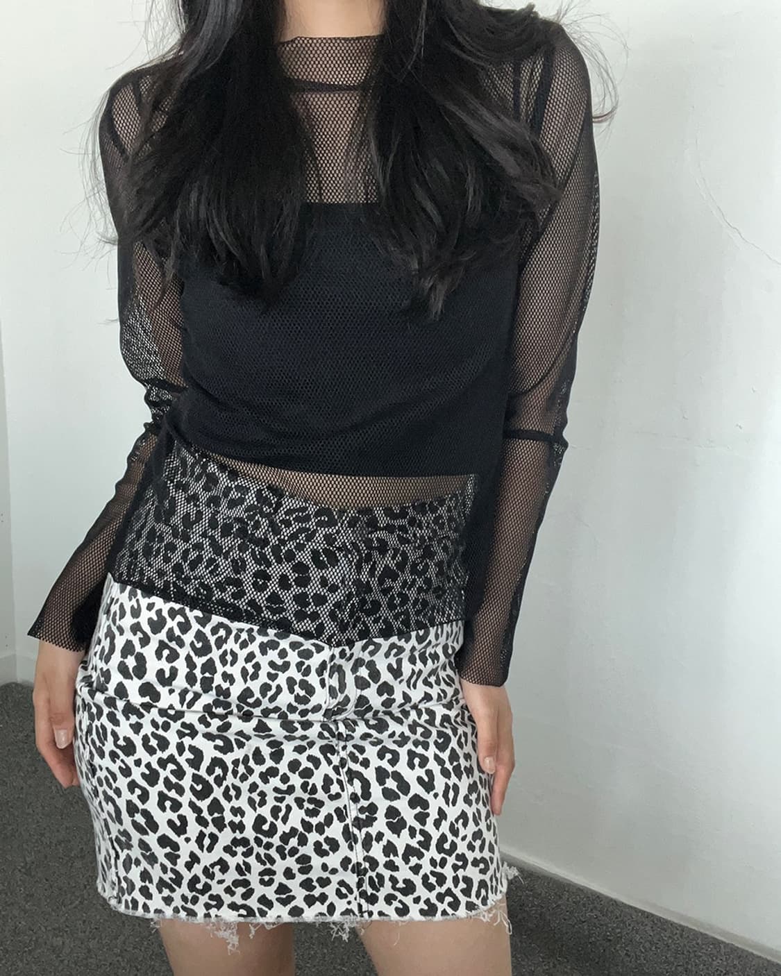 Black net mesh top | 후루츠패밀리