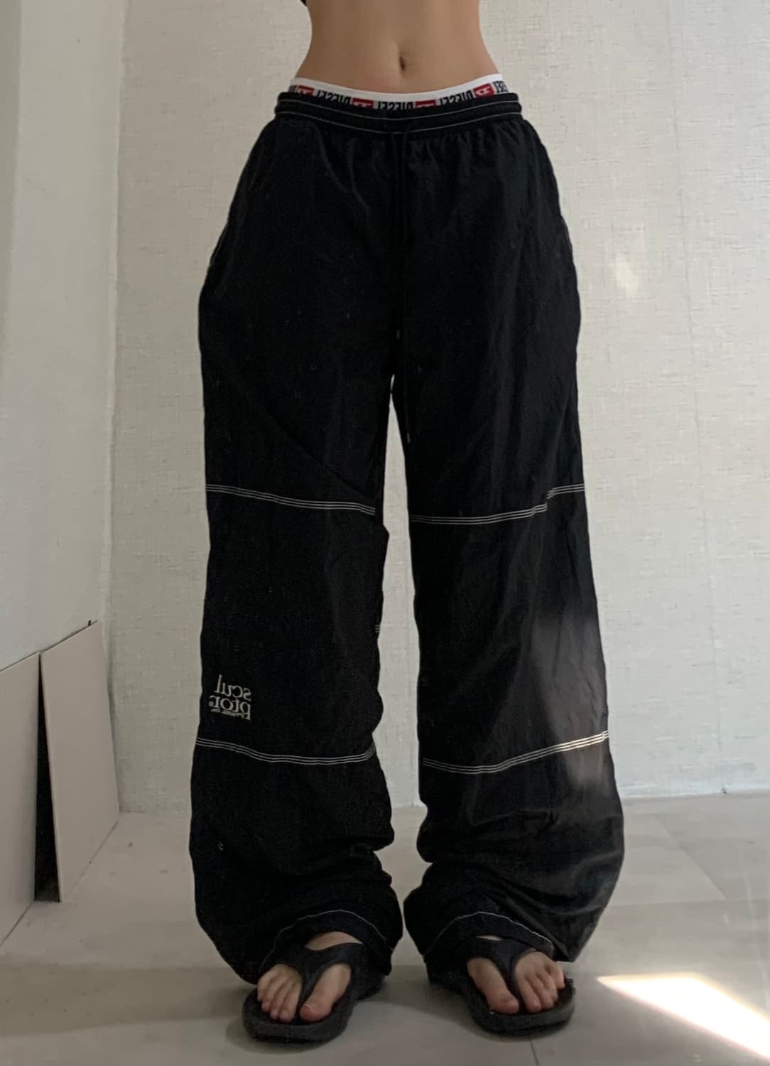 Sculptor black wide pants | 후루츠패밀리