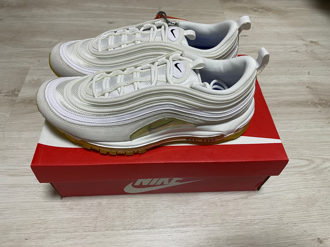 나이키 에어맥스97 FR DQ8961-100 275mm | 후루츠패밀리