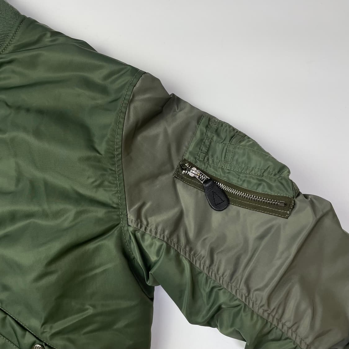 BEAMS 빔즈 MA-1 자켓 - 후루츠패밀리