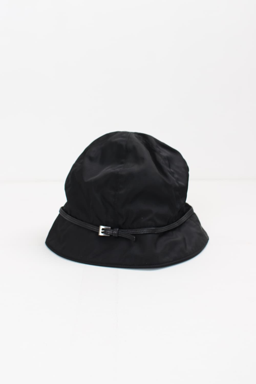 PRADA bucket hat | 후루츠패밀리