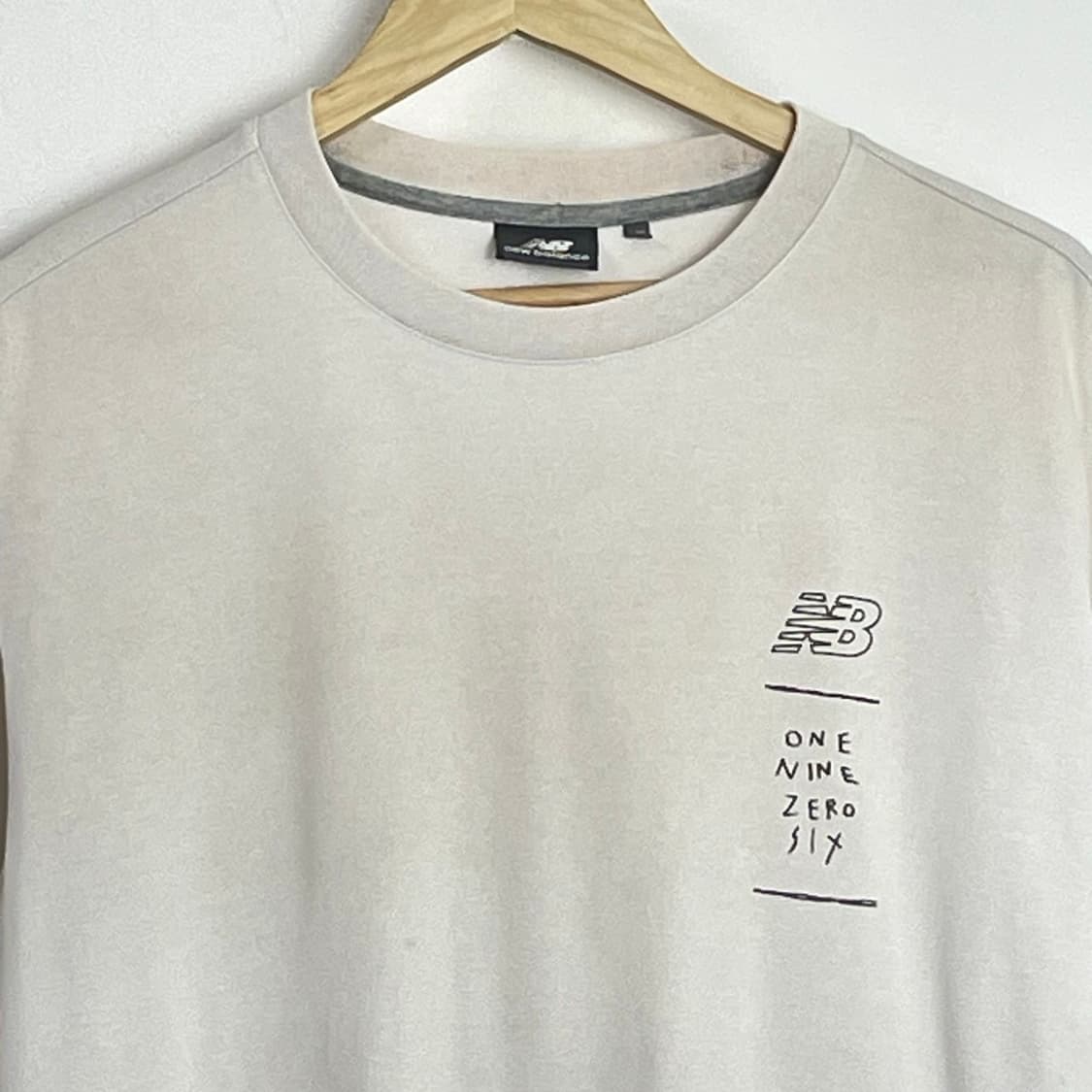 903 상품명: 뉴발란스 반팔티 | 후루츠패밀리