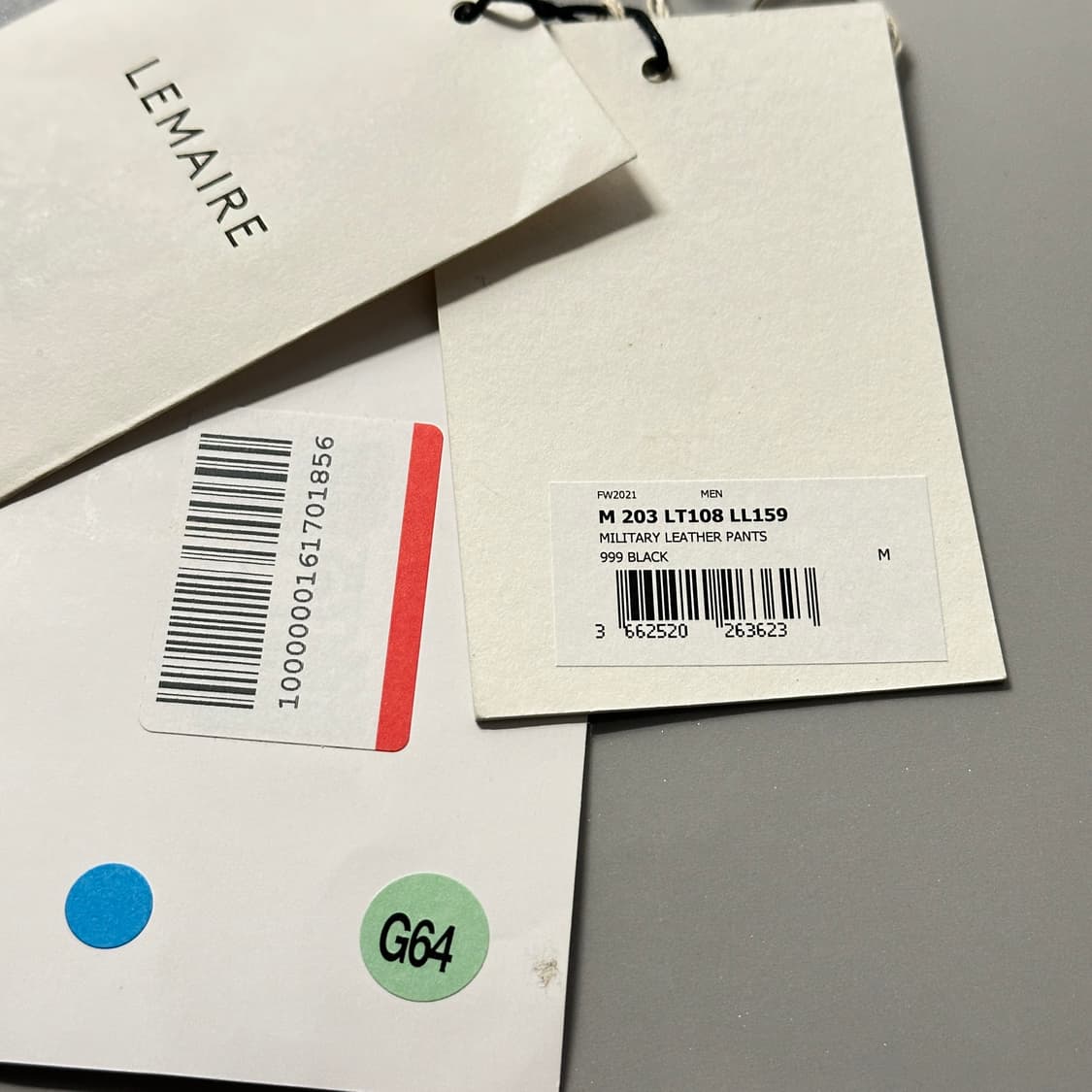 [M] 르메르 20FW 밀리터리 벨티드 레더 팬츠 | 후루츠패밀리