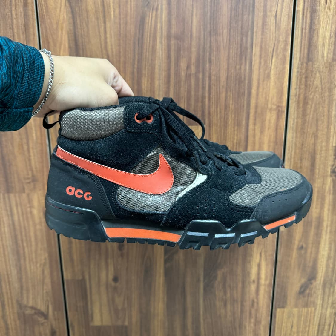 (275) 나이키 ACG 스니커즈 | 후루츠패밀리