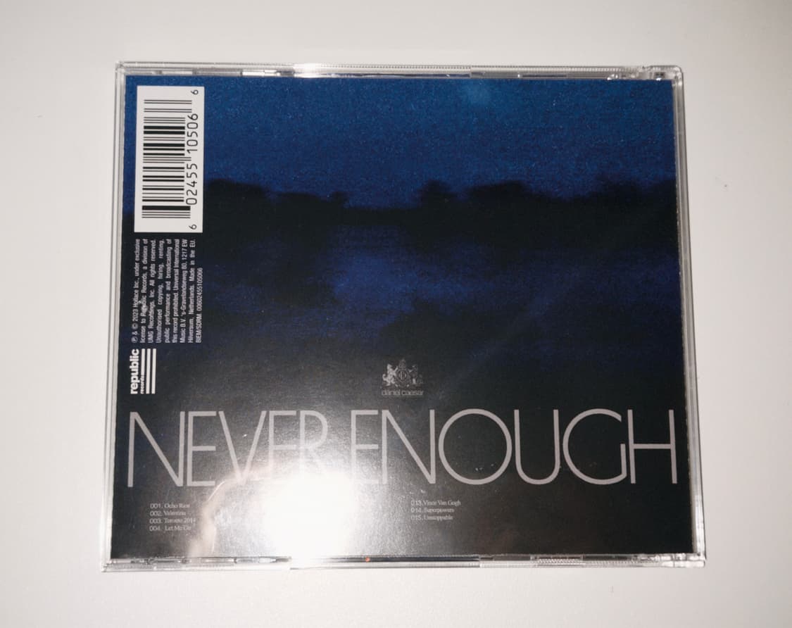 다니엘 시저 "NEVER ENOUGH" EU수입반 CD | 후루츠패밀리