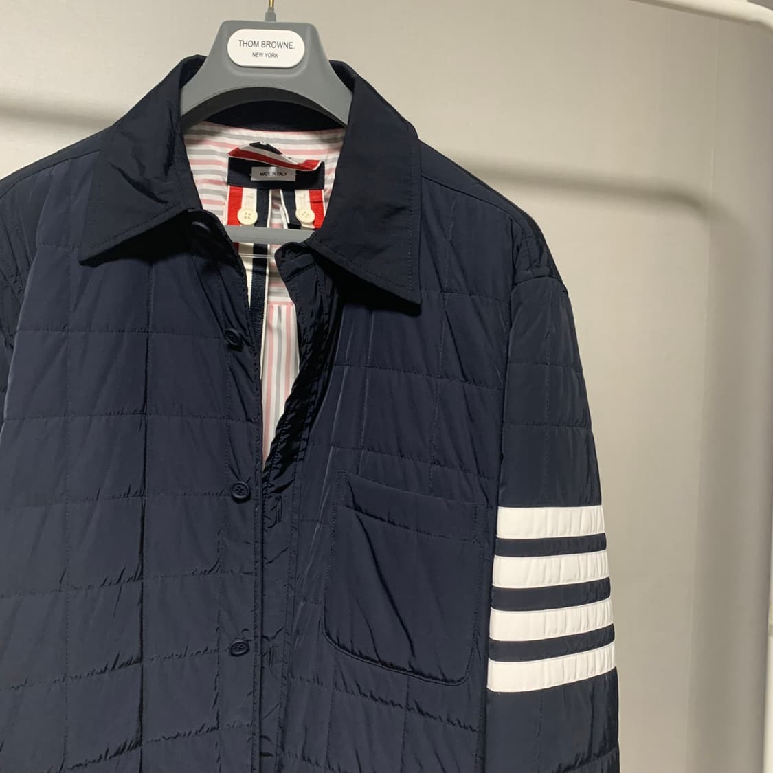 정품/2, 100~105/22fw 톰브라운 셔츠 패딩 | 후루츠패밀리