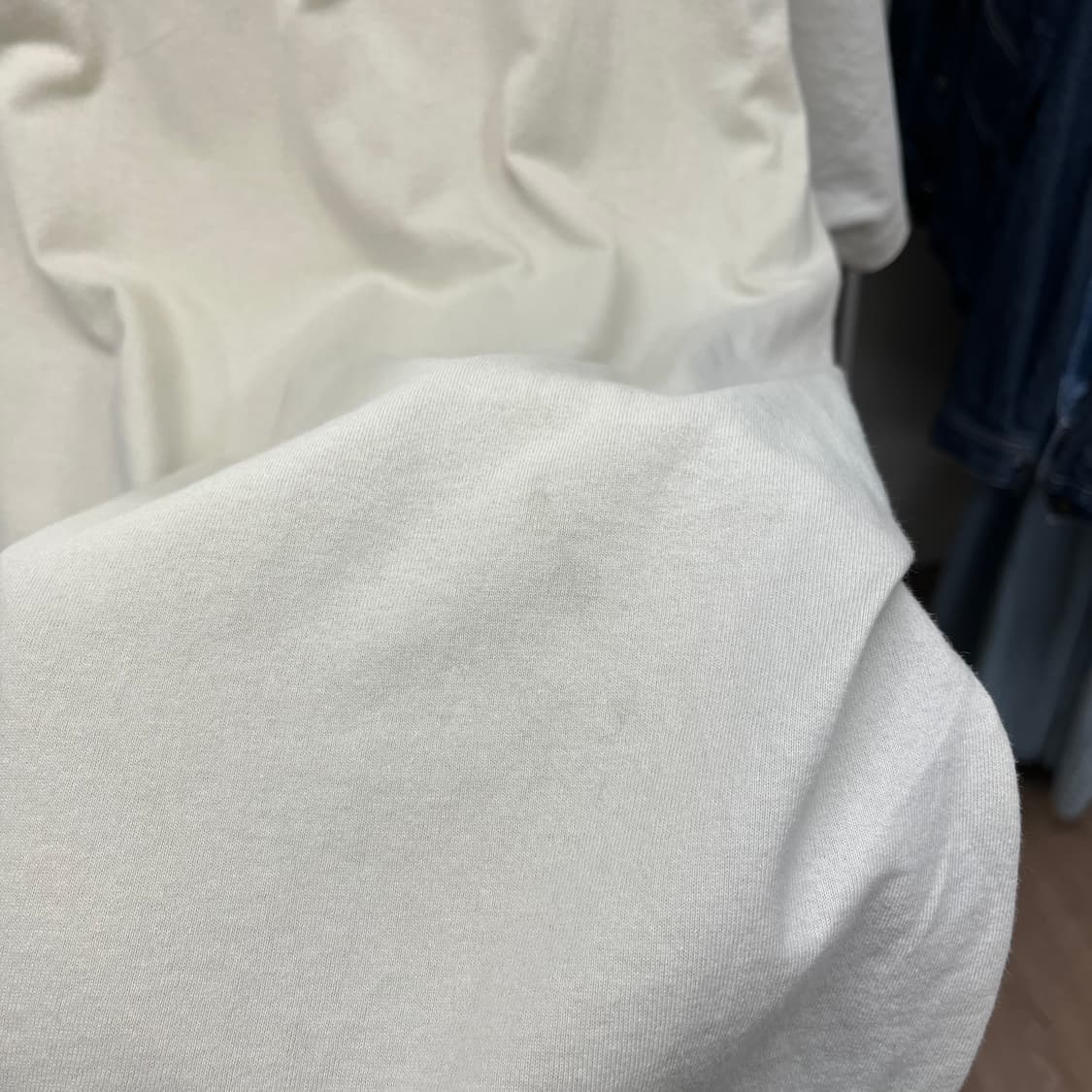 NIKE 00's "HEY SKINNY" T-shirt | 후루츠패밀리