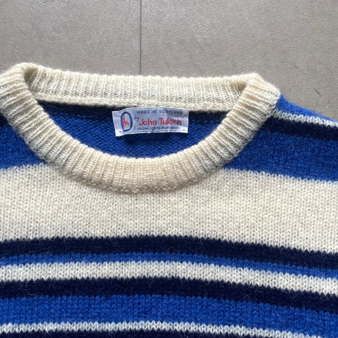 JOHN Tulloch Scotland Sweater | 후루츠패밀리