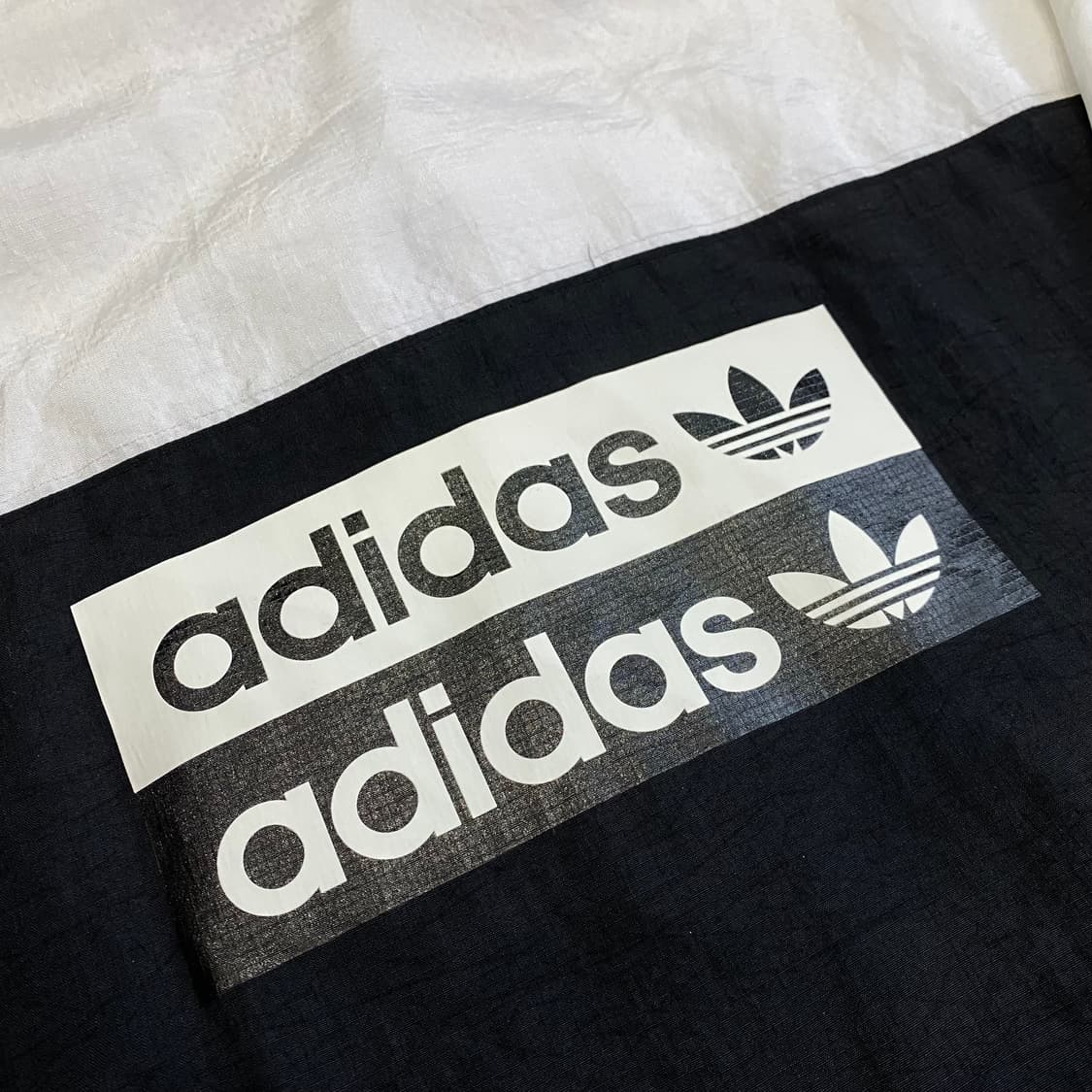 아디다스 신형 빅로고 나일론 바람막이 | 후루츠패밀리