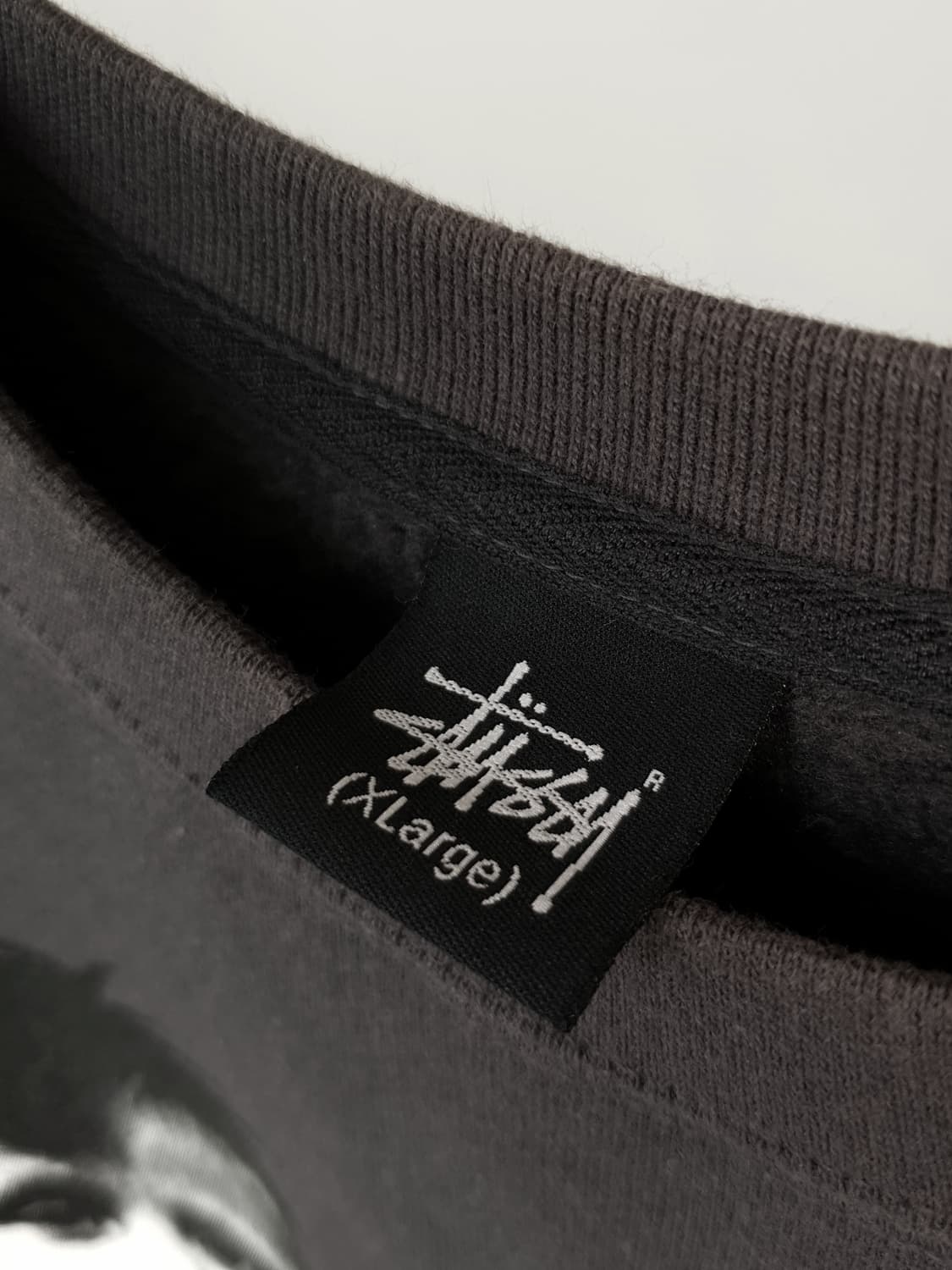 Stussy print sweatshirts | 후루츠패밀리