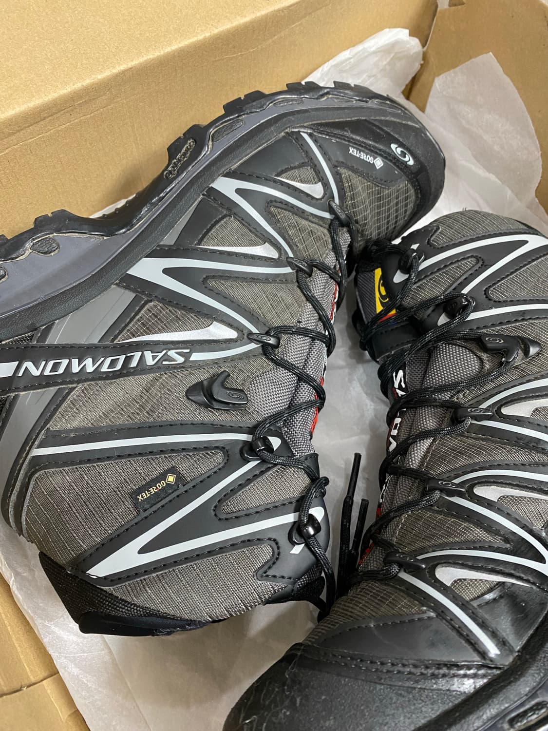 살로몬 xt-quest hi gtx | 후루츠패밀리