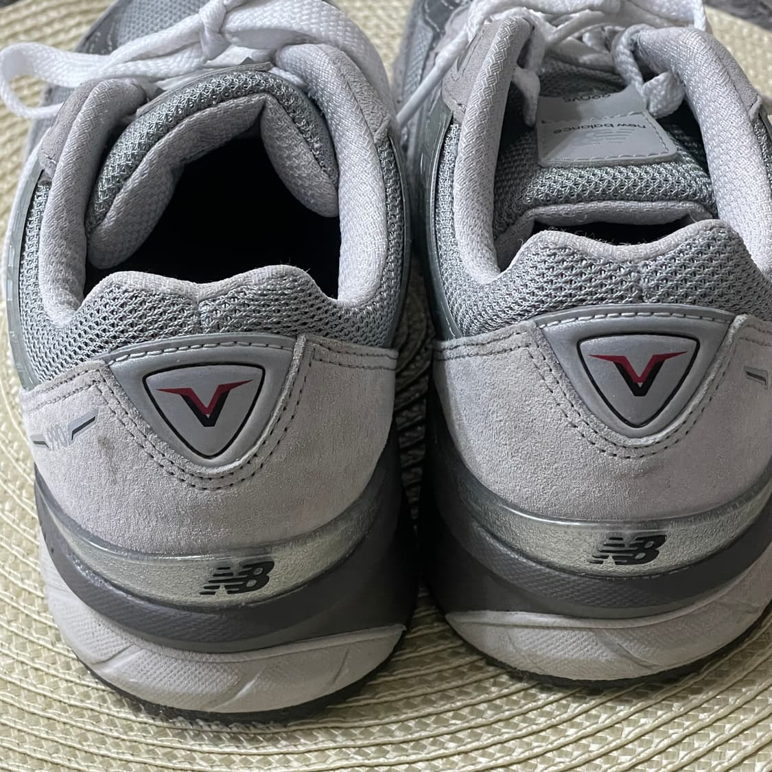 뉴발란스 990 V5 운동화 | 후루츠패밀리