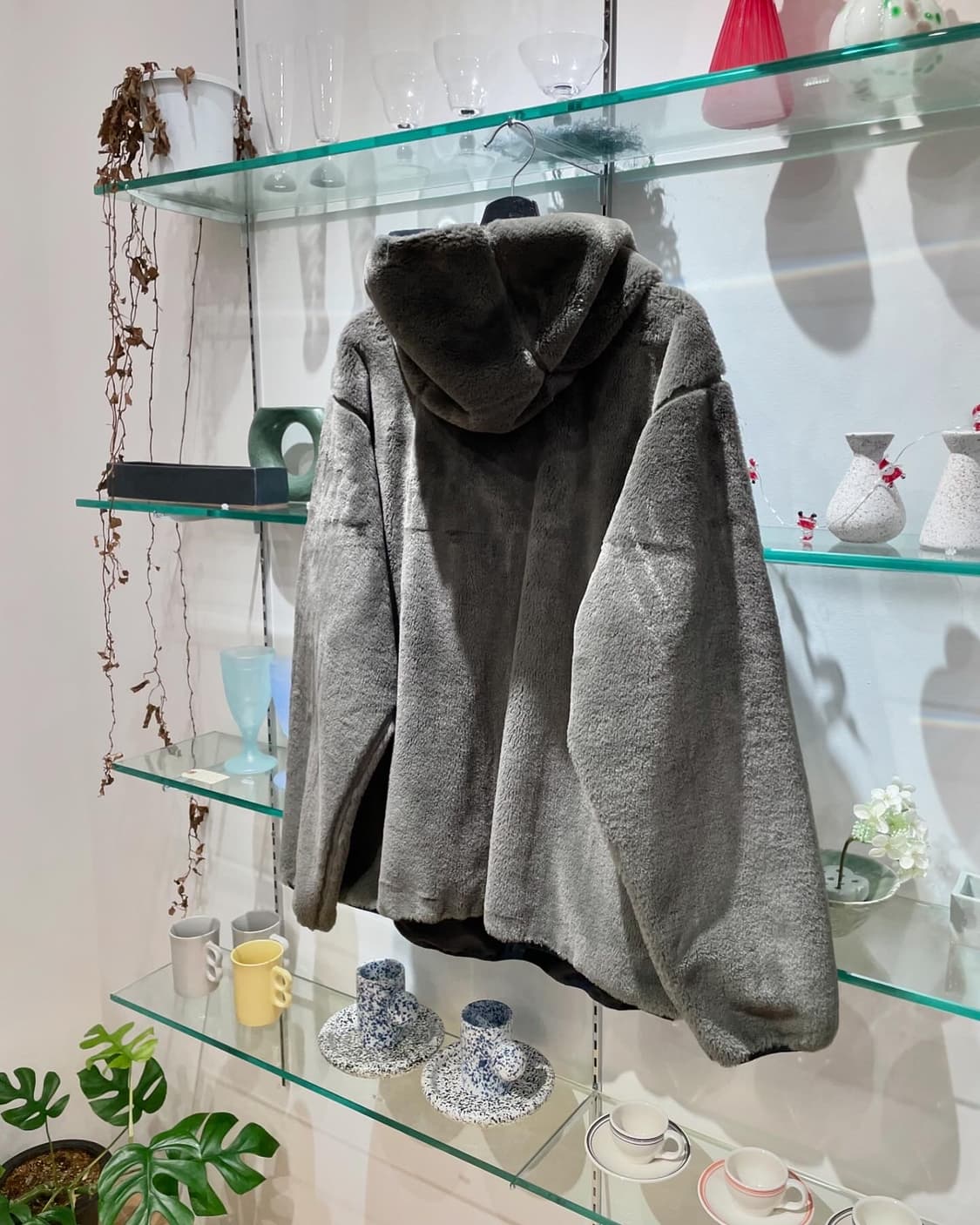 SOUTH2 WEST8 micro fur piping jacket | 후루츠패밀리