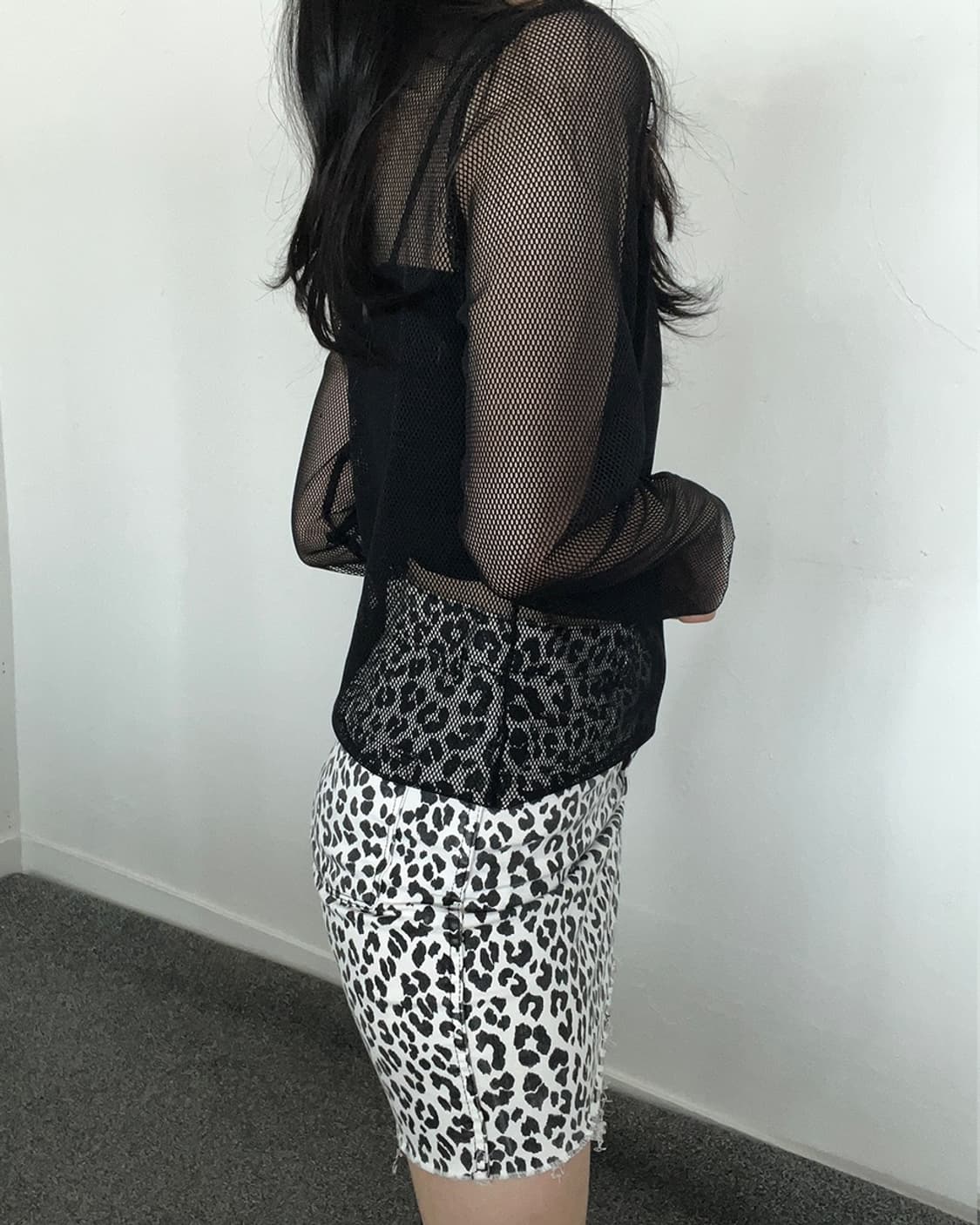 Black net mesh top | 후루츠패밀리