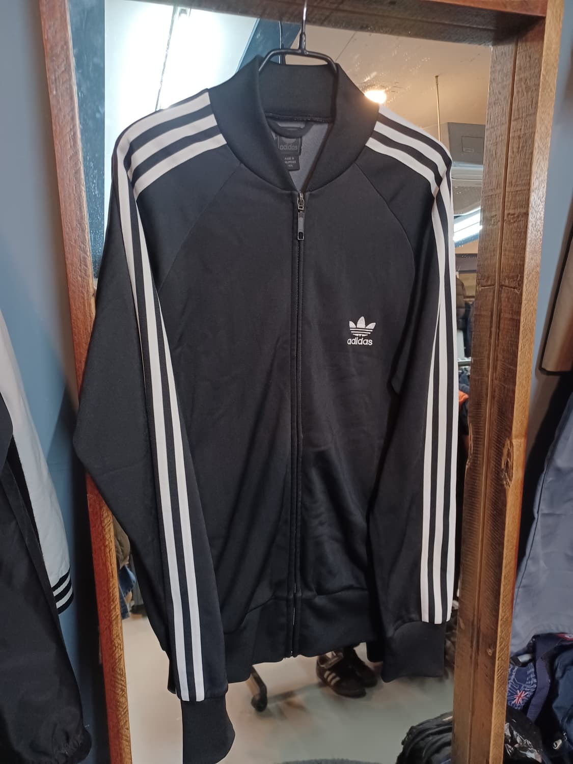 아디다스 슈퍼스타 트랙탑 져지 검흰 105 | 후루츠패밀리