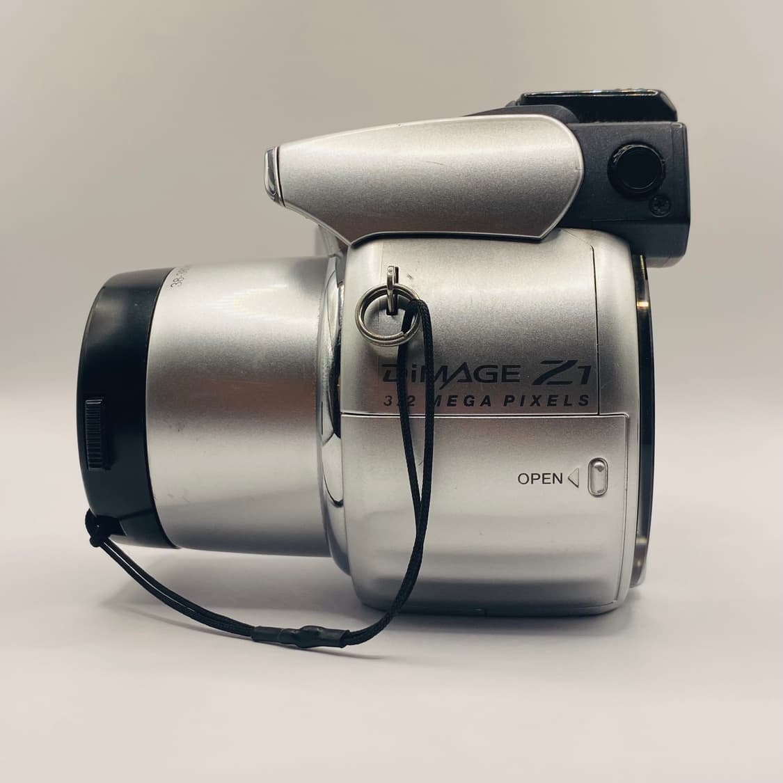 Minolta Dimage Z1디카 - 후루츠패밀리