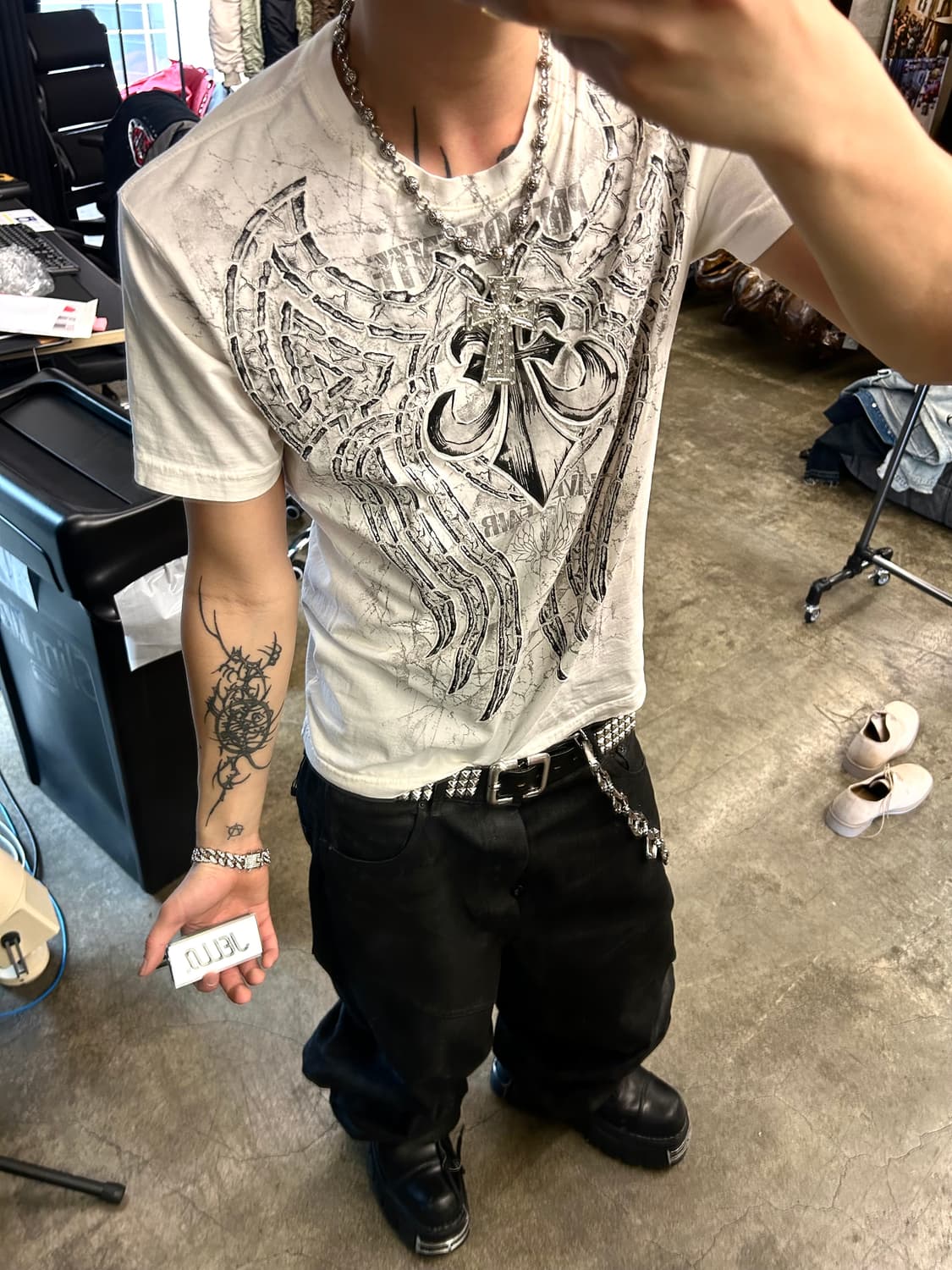 Cross Printing Rock T-Shirt | 후루츠패밀리