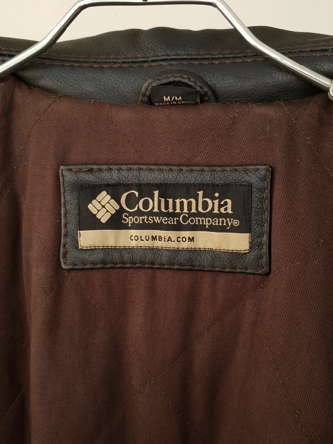 COLUMBIA leather jk | 후루츠패밀리