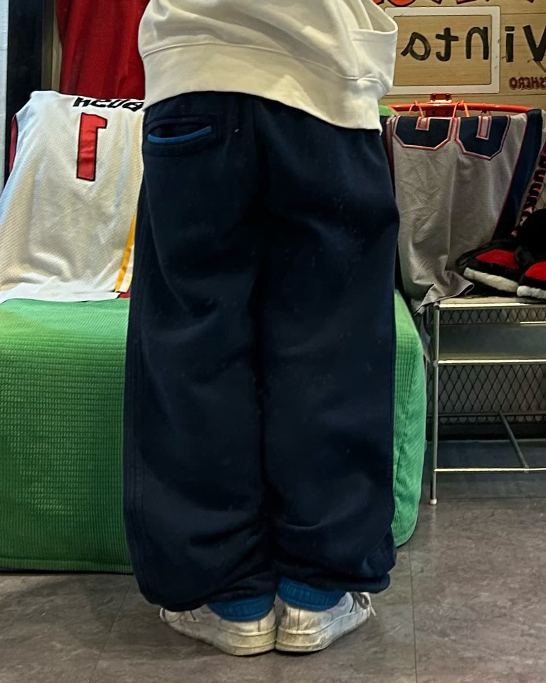 Adidas blue & navy sweat pts | 후루츠패밀리
