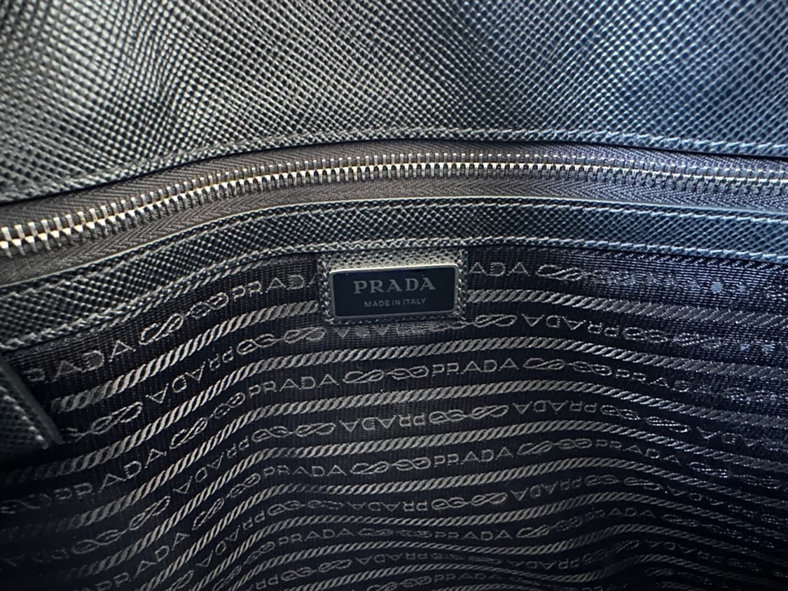 PRADA 프라다 22fw 사피아노 가죽 토트백 숄더백 | 후루츠패밀리