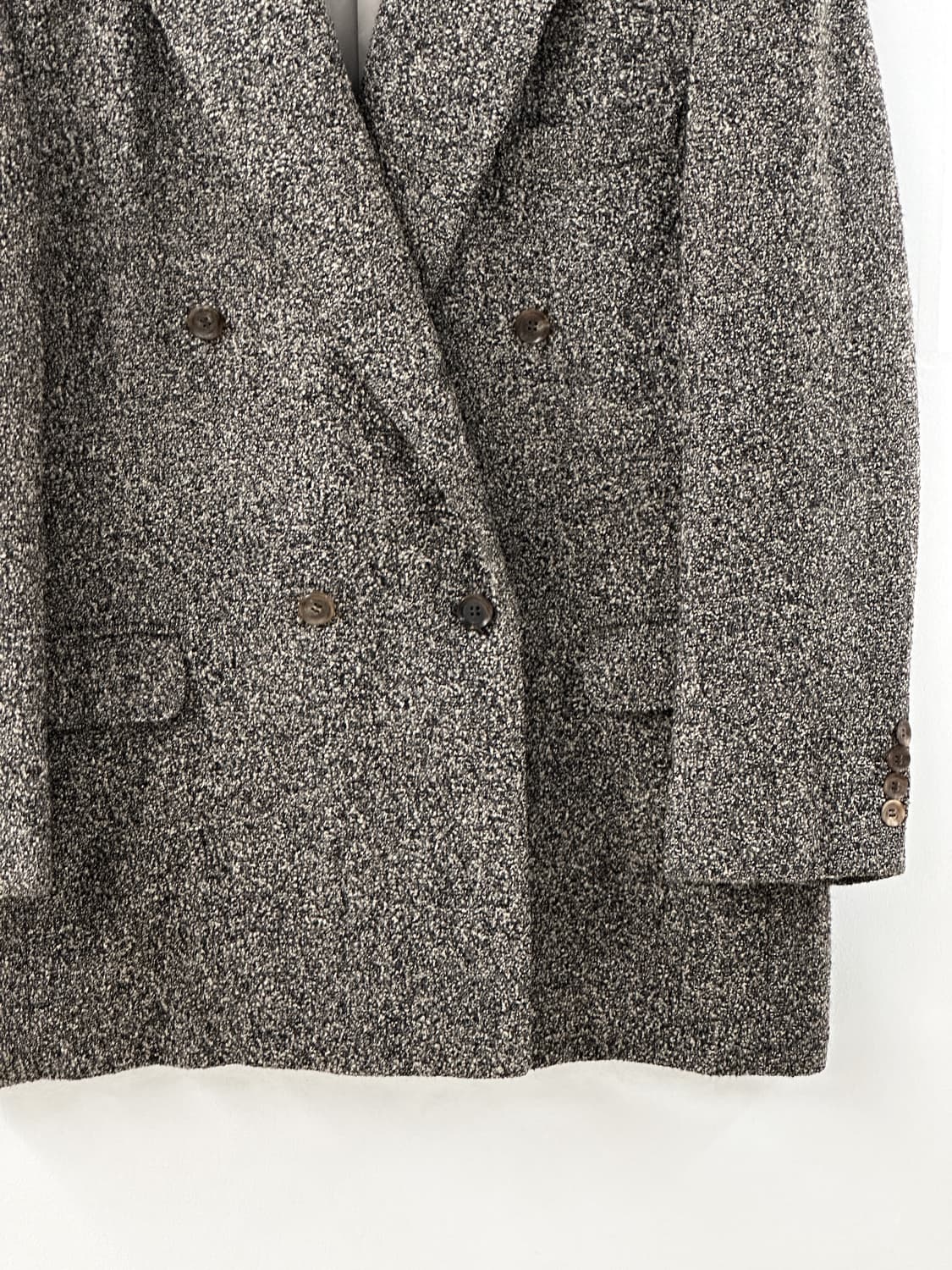 Christian Dior tweed jacket | 후루츠패밀리