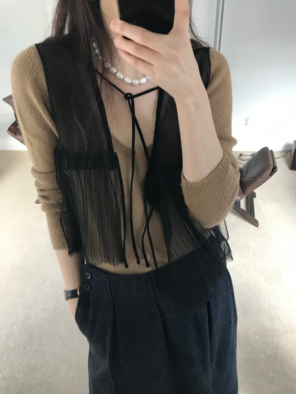 pleats layered sheer top | 후루츠패밀리