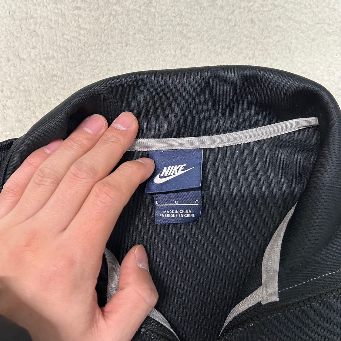 Nike black jersey | 후루츠패밀리