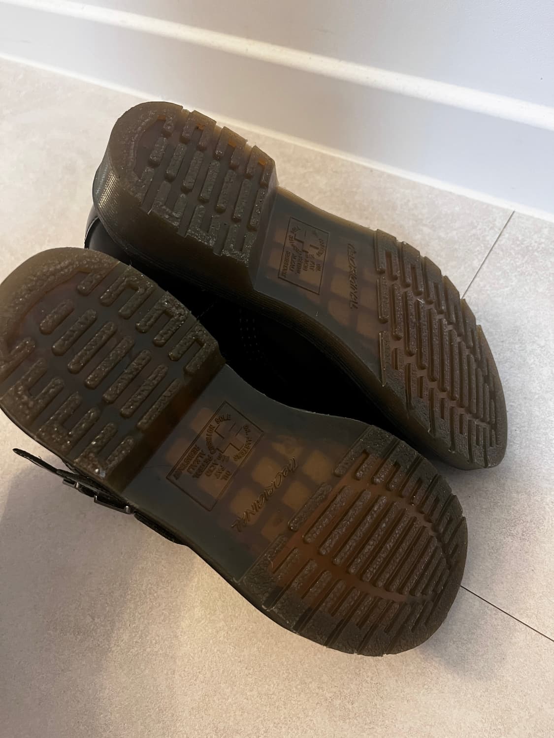 닥터마틴 블레이크 uk5 240 블랙핑크 트와이스착용 | 후루츠패밀리