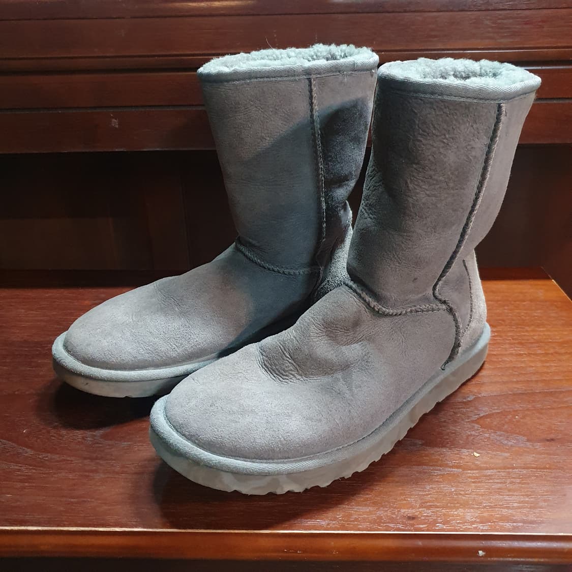 Ugg 어그부츠 | 후루츠패밀리