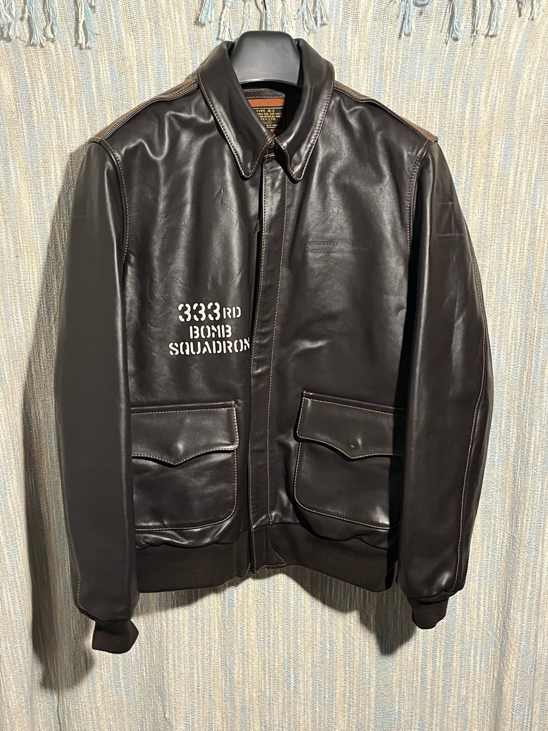 avirex a-2 pin up girl jacket | 후루츠패밀리