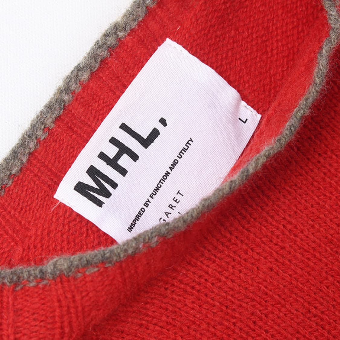 MHL "Sweater" | 후루츠패밀리