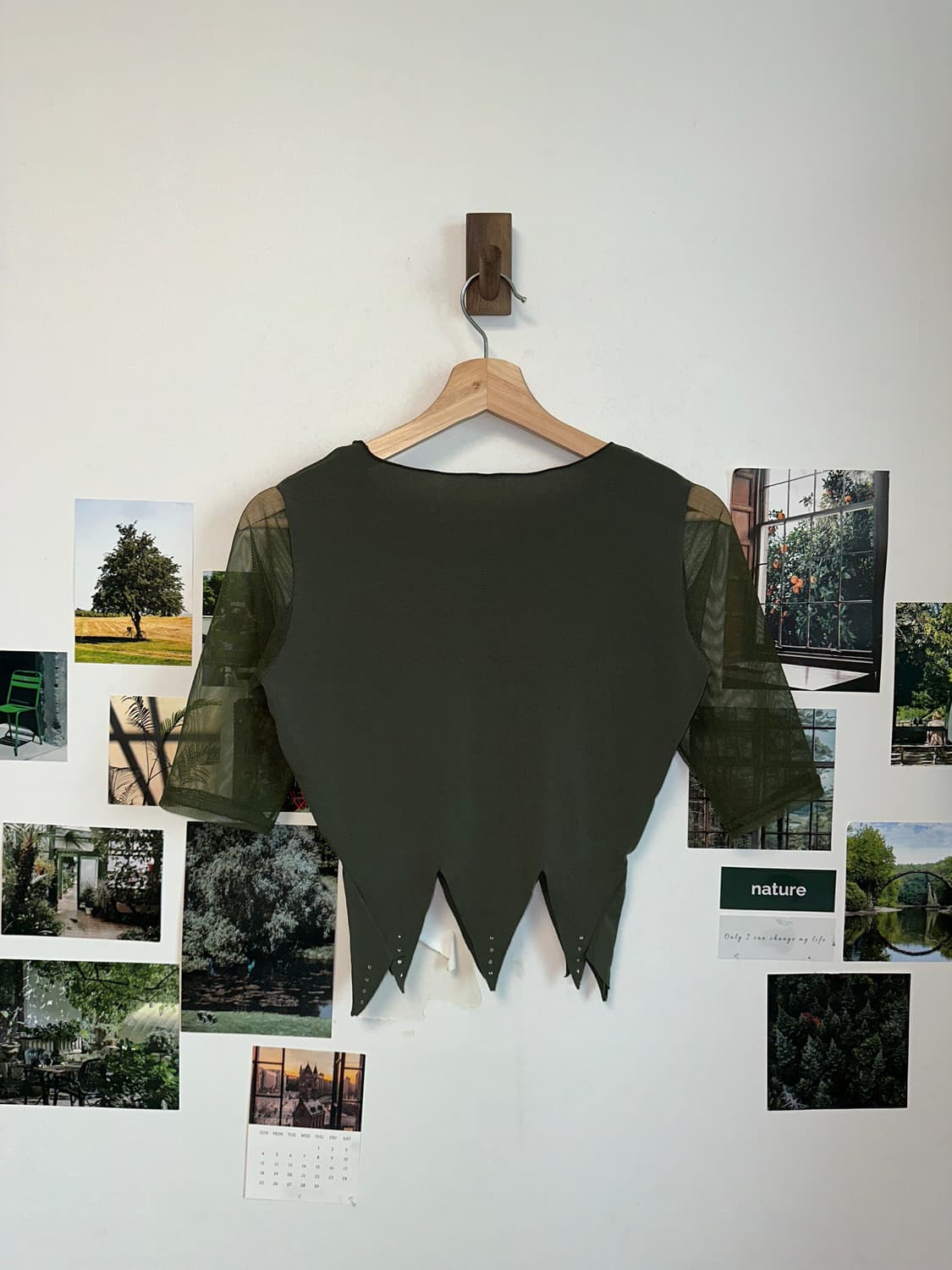 Khaki fairy cubic mesh top | 후루츠패밀리