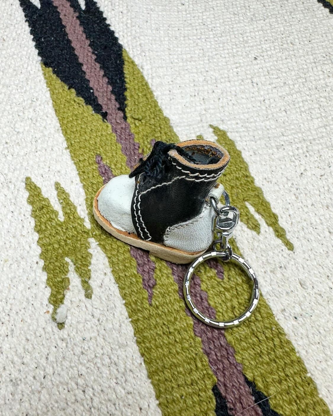 leather boots keyring | 후루츠패밀리