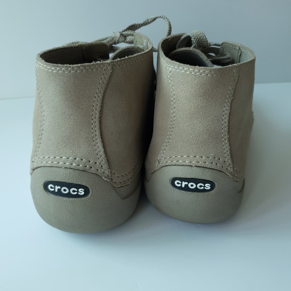 Crocs vintage desert boots
